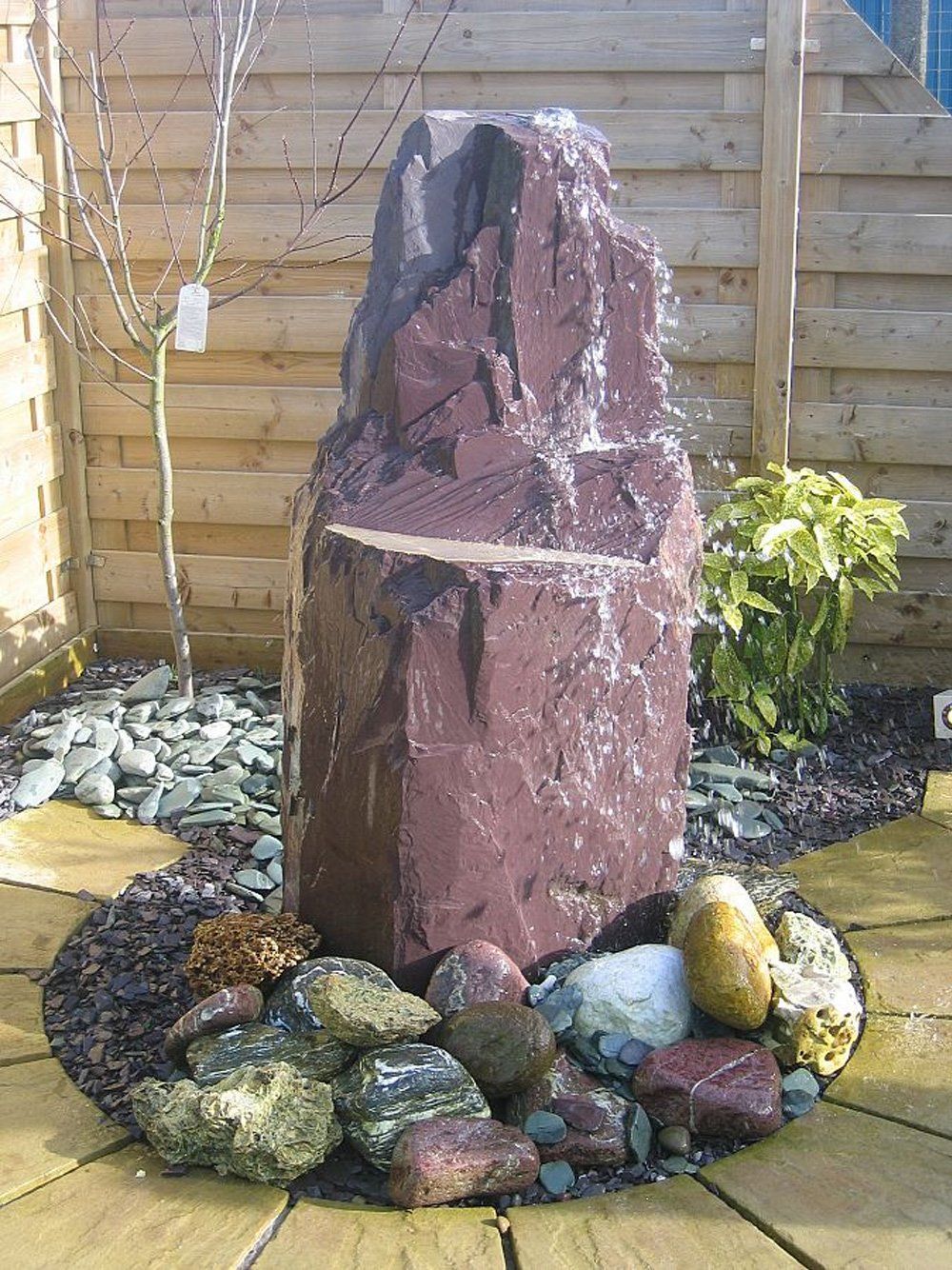 Frog Fountain - WaterFeatures.com